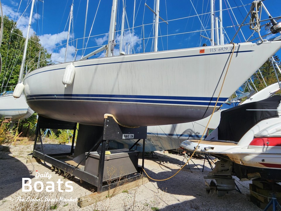 1983 Pearson 37 for sale. View price, photos and Buy 1983 Pearson 37 ...