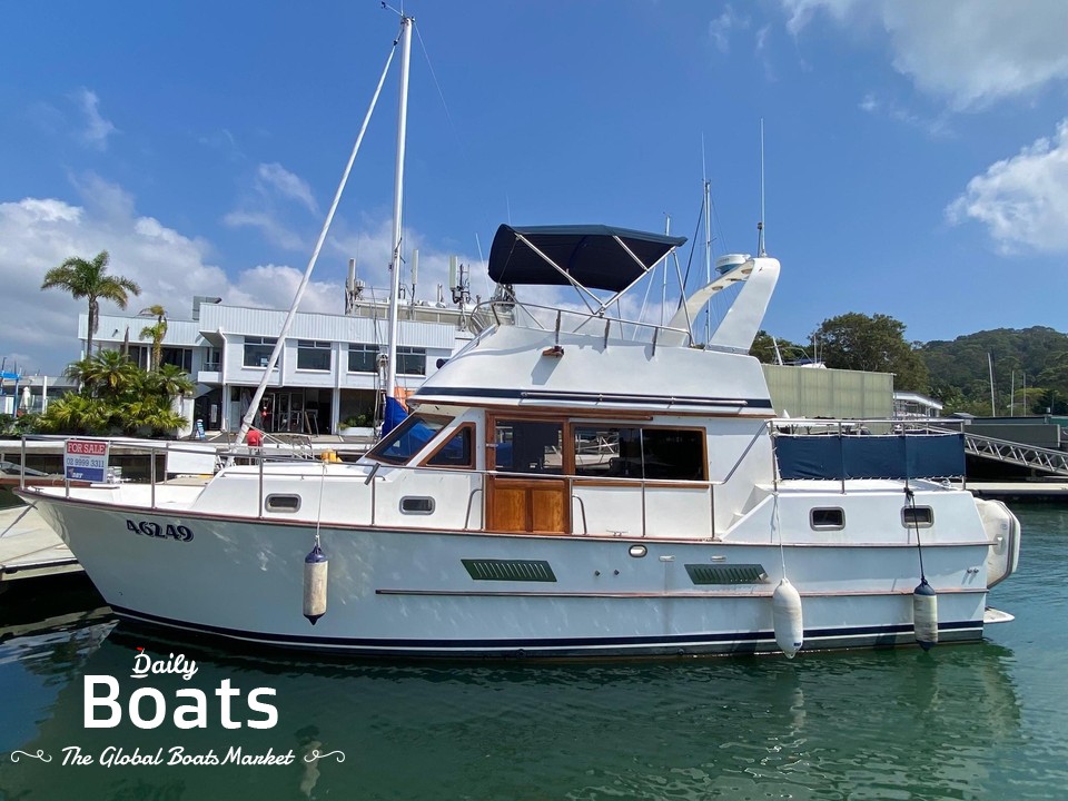 1991 Custom Challson Blue Seas 37 Flybridge Cruiser for sale. View ...
