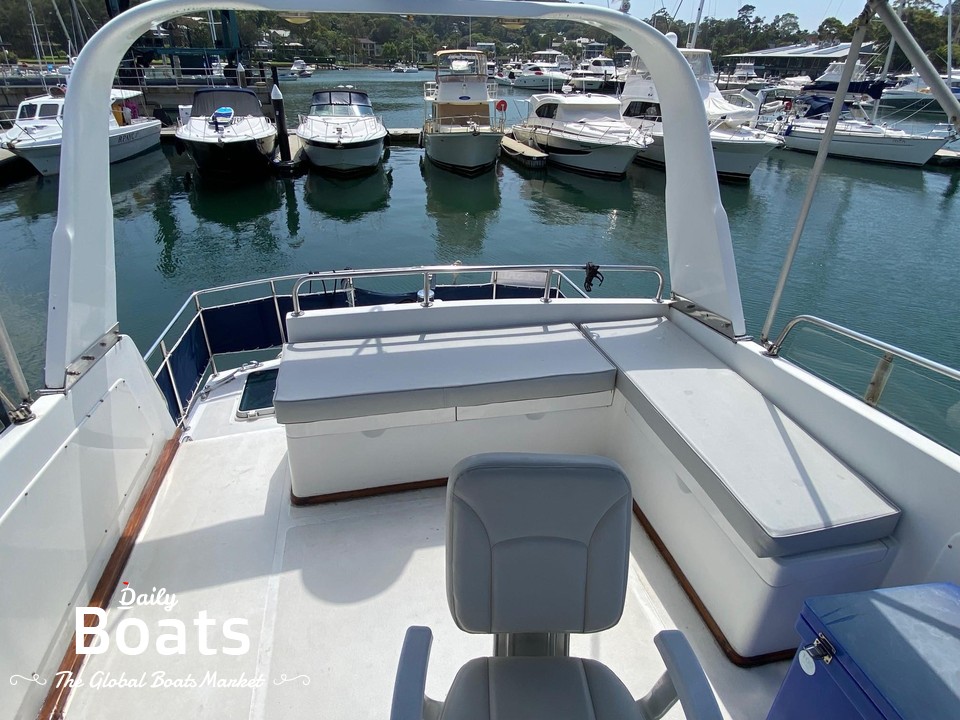 1991 Custom Challson Blue Seas 37 Flybridge Cruiser for sale. View ...