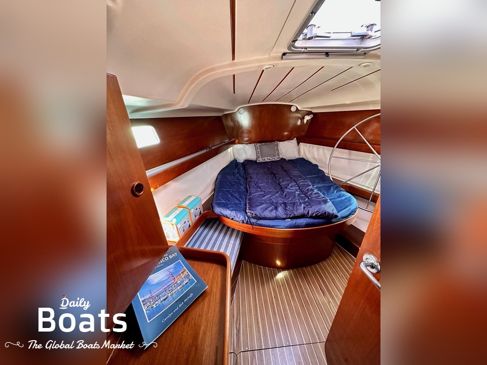 1996 Beneteau Oceanis 440 for sale. View price, photos and Buy 1996 ...