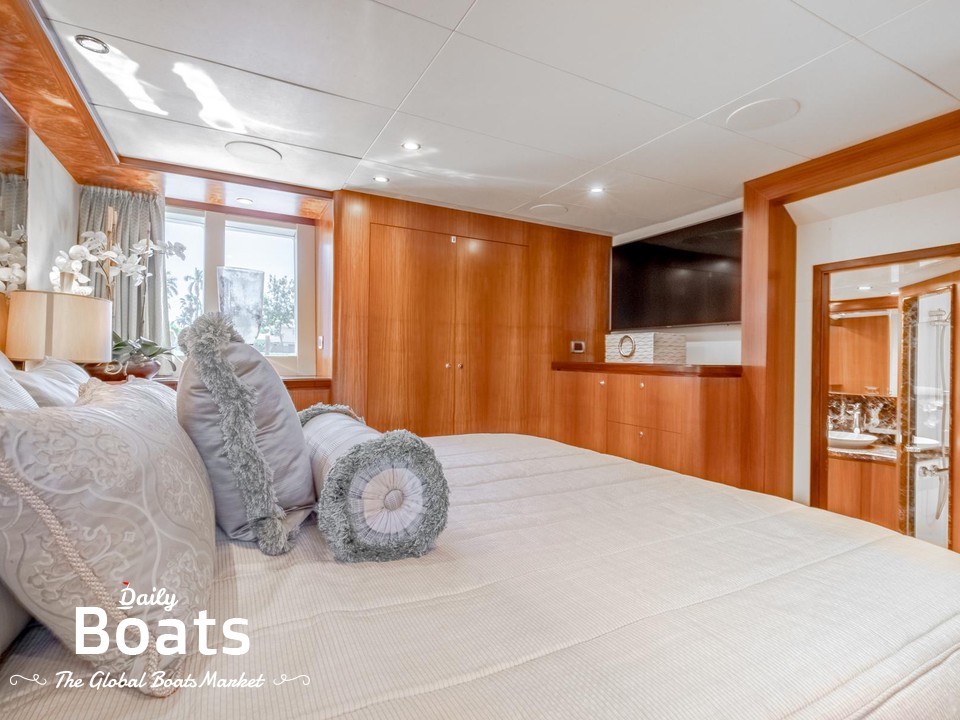 2016 Ocean Alexander 72 for sale. View price, photos and Buy 2016 Ocean ...