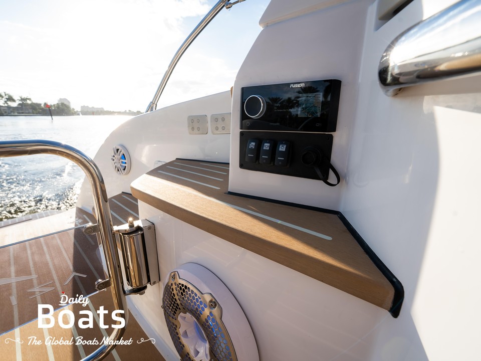 2021 Azimut Atlantis 45 for sale. View price, photos and Buy 2021 ...