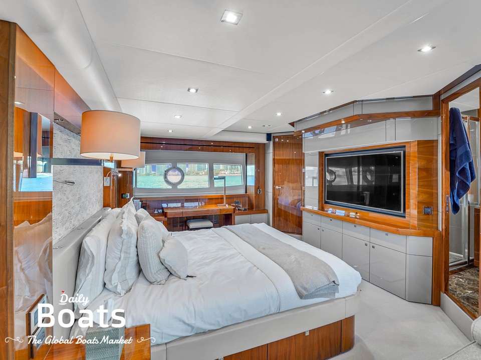 2016 Sunseeker 92 Yacht for sale. View price, photos and Buy 2016 ...