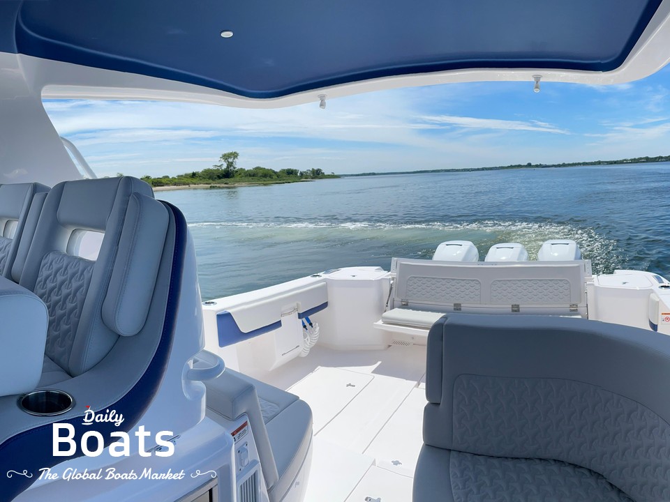 2022 Intrepid 438 Evolution for sale. View price, photos and Buy 2022 ...