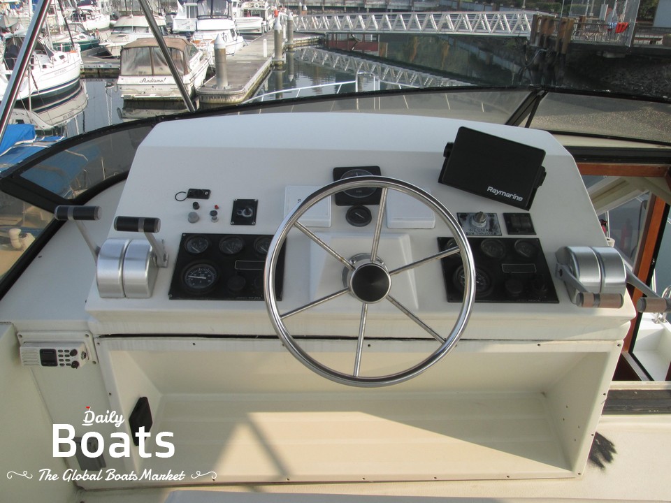 1995 Navigator 5000 for sale. View price, photos and Buy 1995 Navigator ...