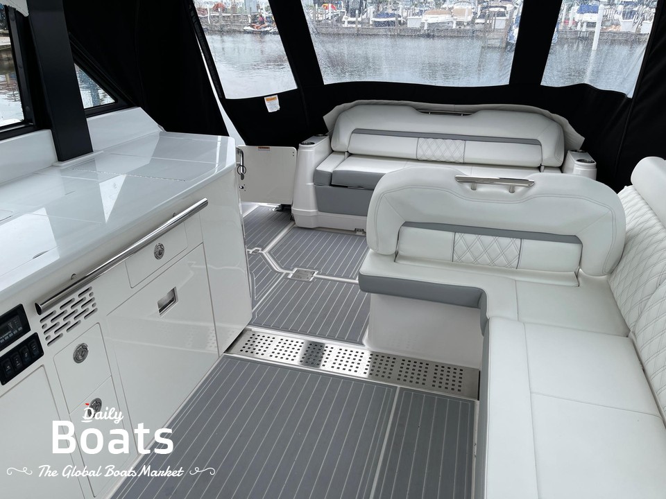 2022 Regal 36 Grande Coupe for sale. View price, photos and Buy 2022 ...