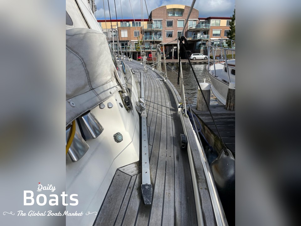 1986 Contest 48S for sale. View price, photos and Buy 1986 Contest 48S ...