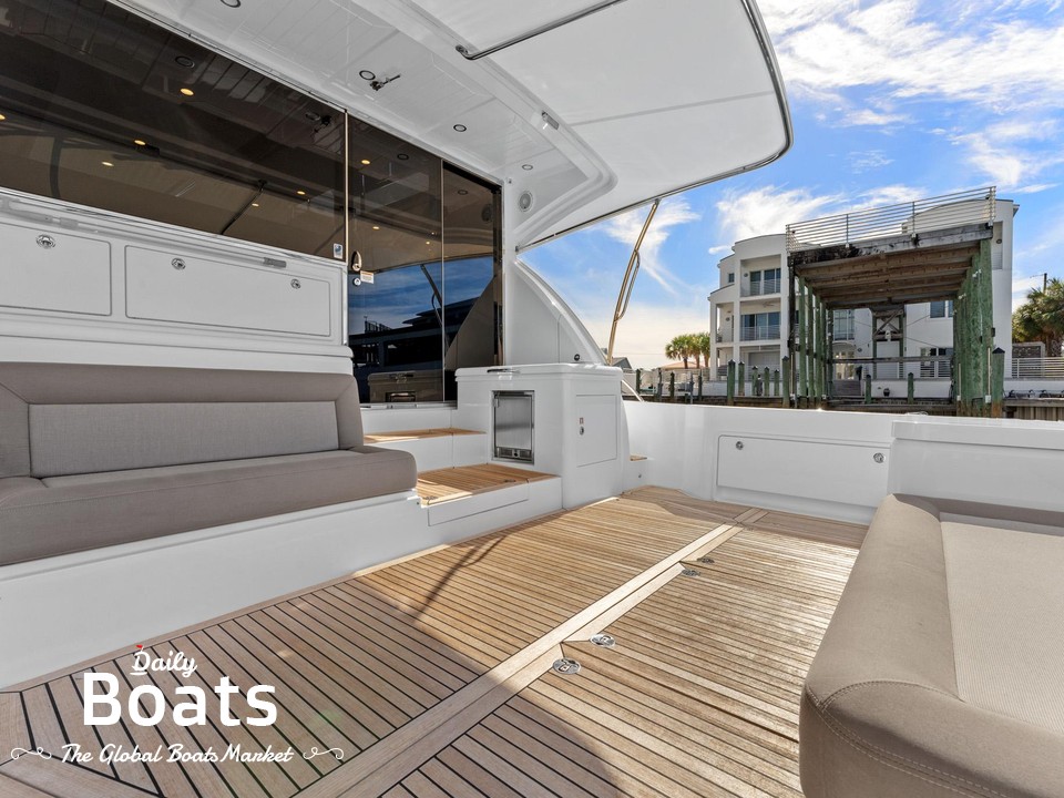 2019 Riviera 52 Enclosed Flybridge for sale. View price, photos and Buy ...