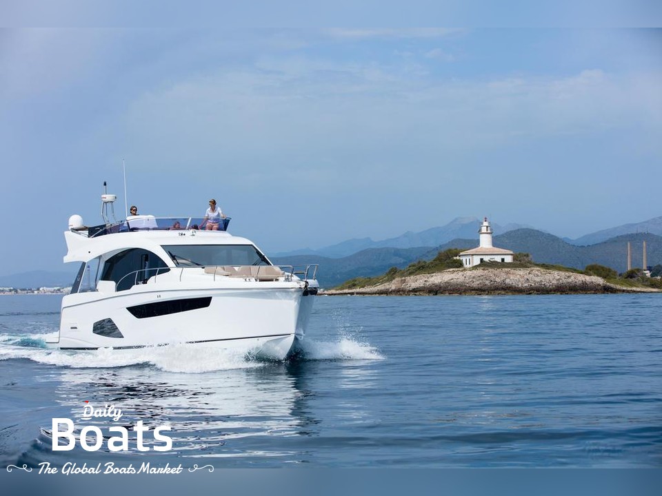 2023 Sealine F530 for sale. View price, photos and Buy 2023 Sealine ...