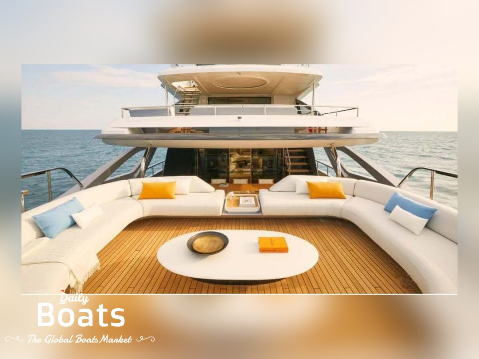 2021 Azimut Grande 38M for sale. View price, photos and Buy 2021 Azimut ...