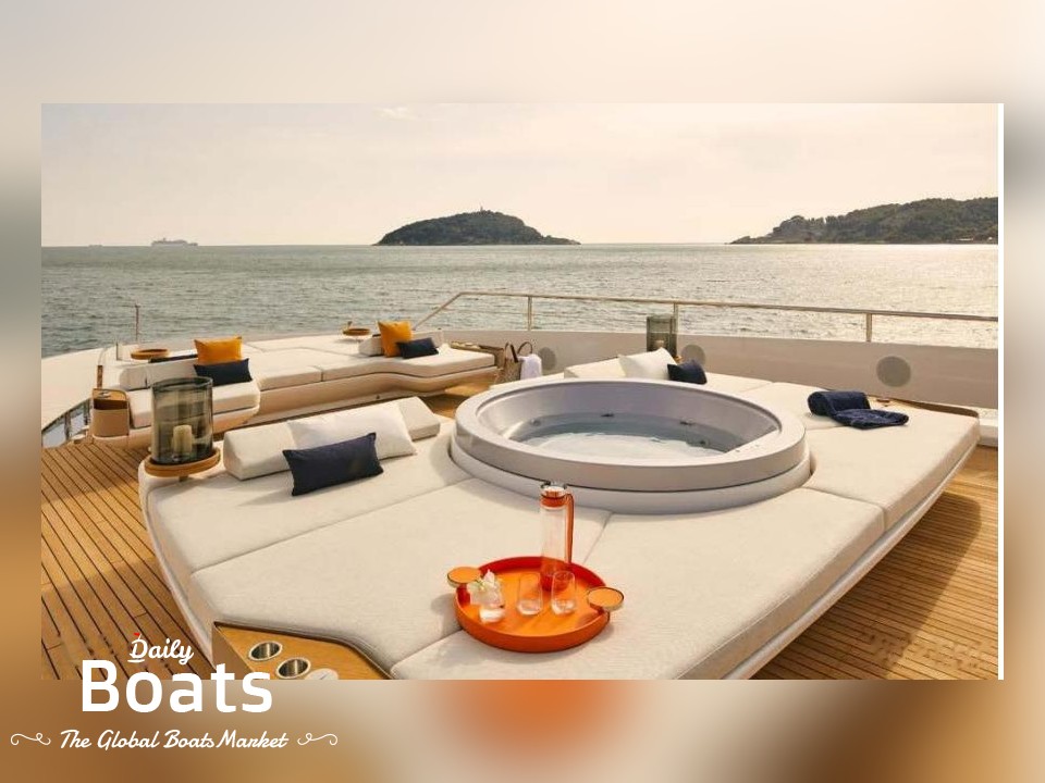 2021 Azimut Grande 38M for sale. View price, photos and Buy 2021 Azimut ...