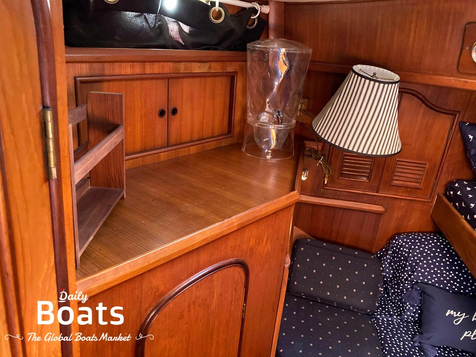 1980 CHB 41 Classic for sale. View price, photos and Buy 1980 CHB 41 ...