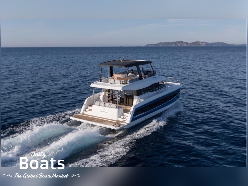 2022 Fountaine Pajot My6 for sale. View price, photos and Buy 2022 ...