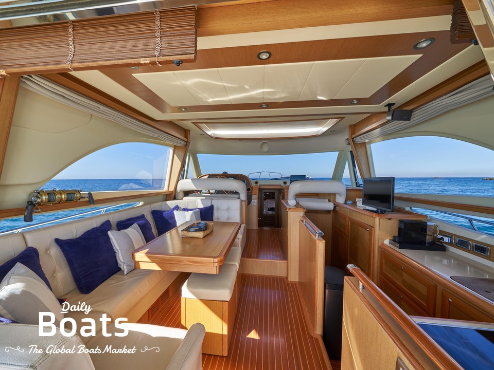 2009 Mochi Craft 54' Dolphin for sale. View price, photos and Buy 2009 ...