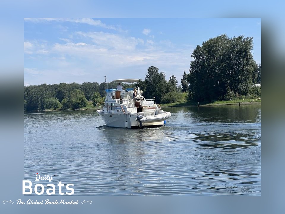1978 Tollycraft Tricabin for sale. View price, photos and Buy 1978 ...