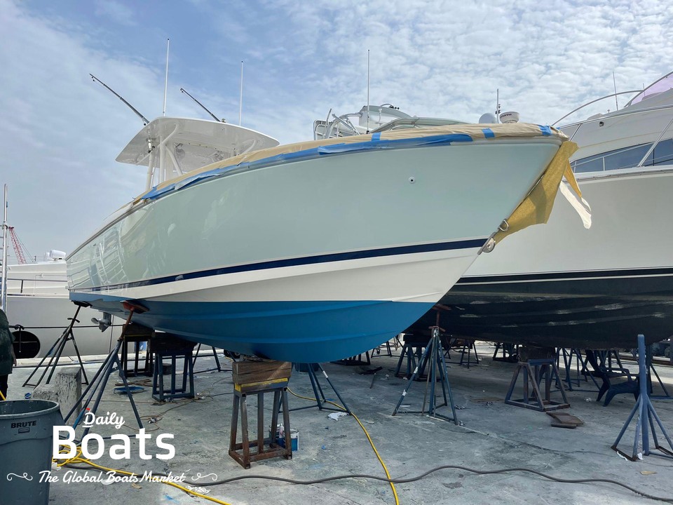 2002 Intrepid 32 for sale. View price, photos and Buy 2002 Intrepid 32 ...