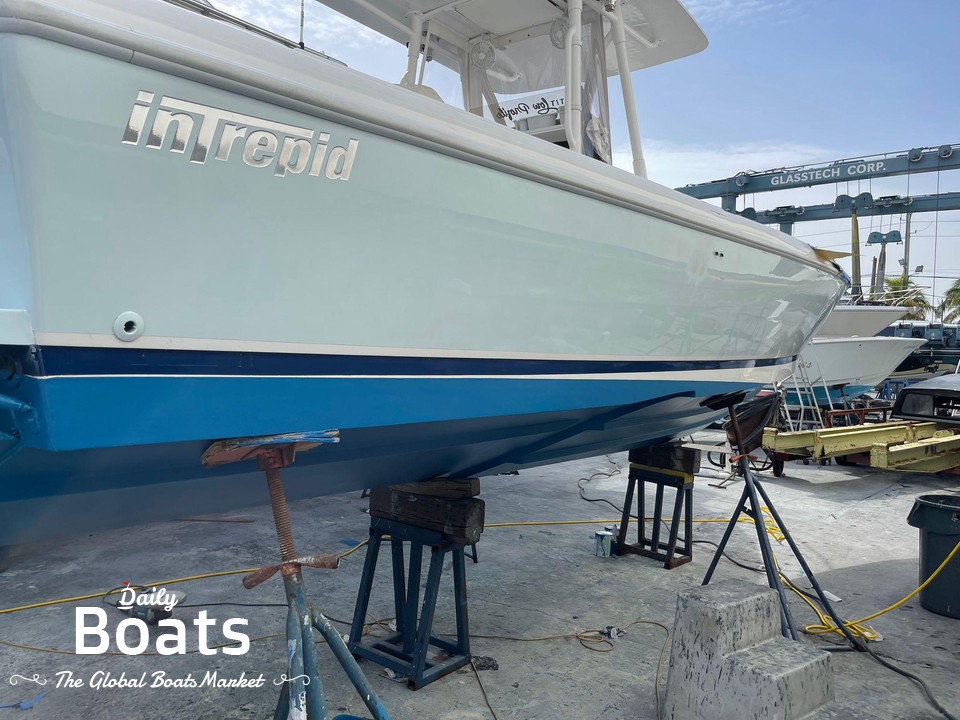 2002 Intrepid 32 for sale. View price, photos and Buy 2002 Intrepid 32 ...