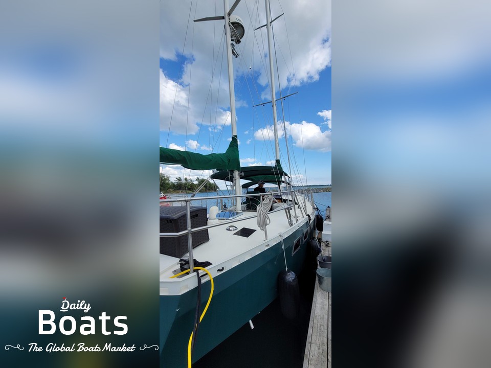 1998 Bruce Roberts 44 for sale. View price, photos and Buy 1998 Bruce ...