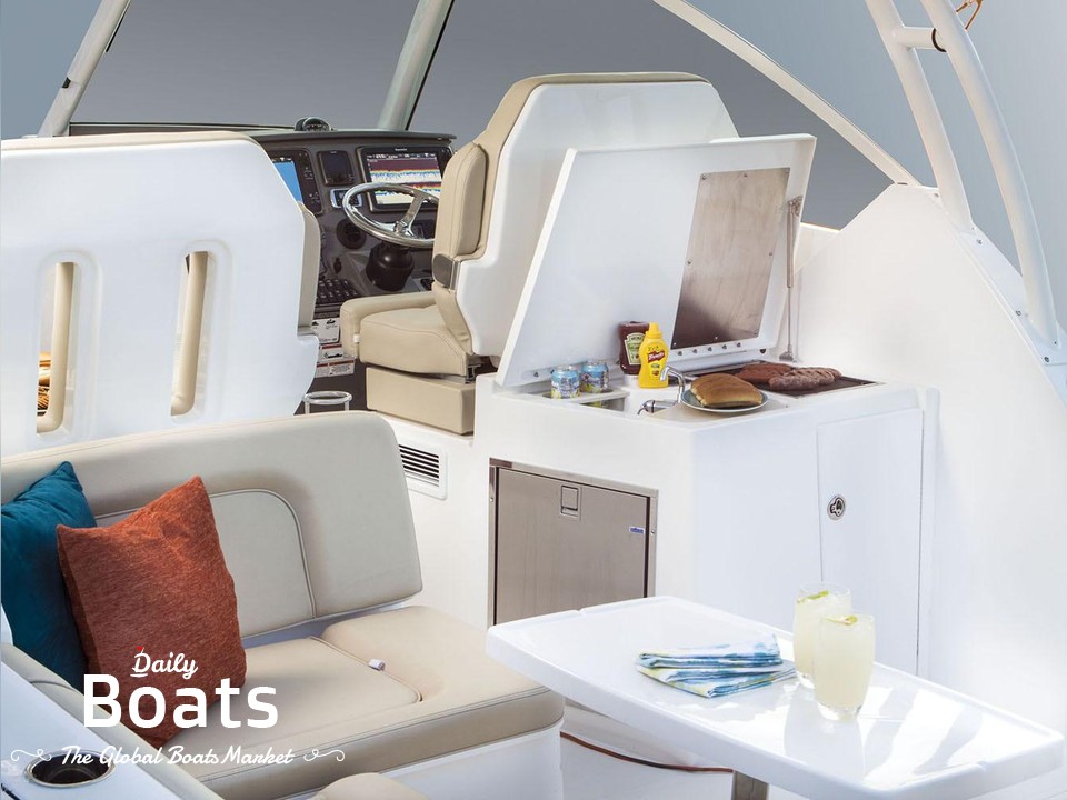 2019 Pursuit Dc 325 Dual Console for sale. View price, photos and Buy ...