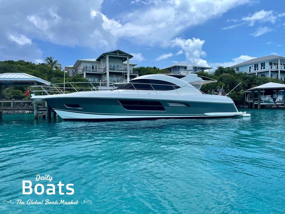 2014 Riviera 5000 Sport Yacht for sale. View price, photos and Buy 2014 ...