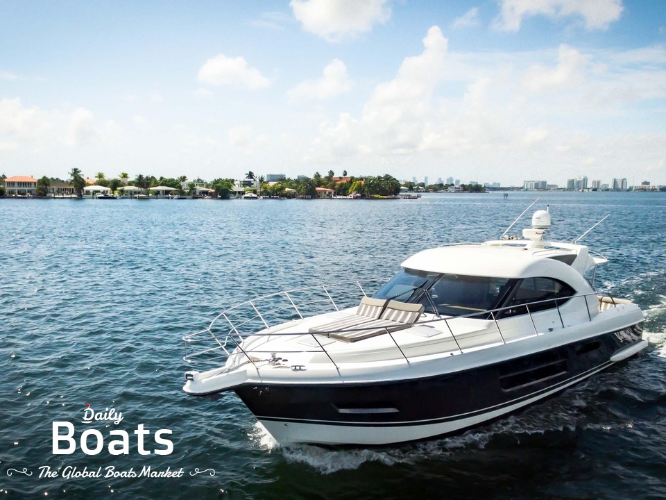 2014 Riviera 5000 Sport Yacht for sale. View price, photos and Buy 2014 ...