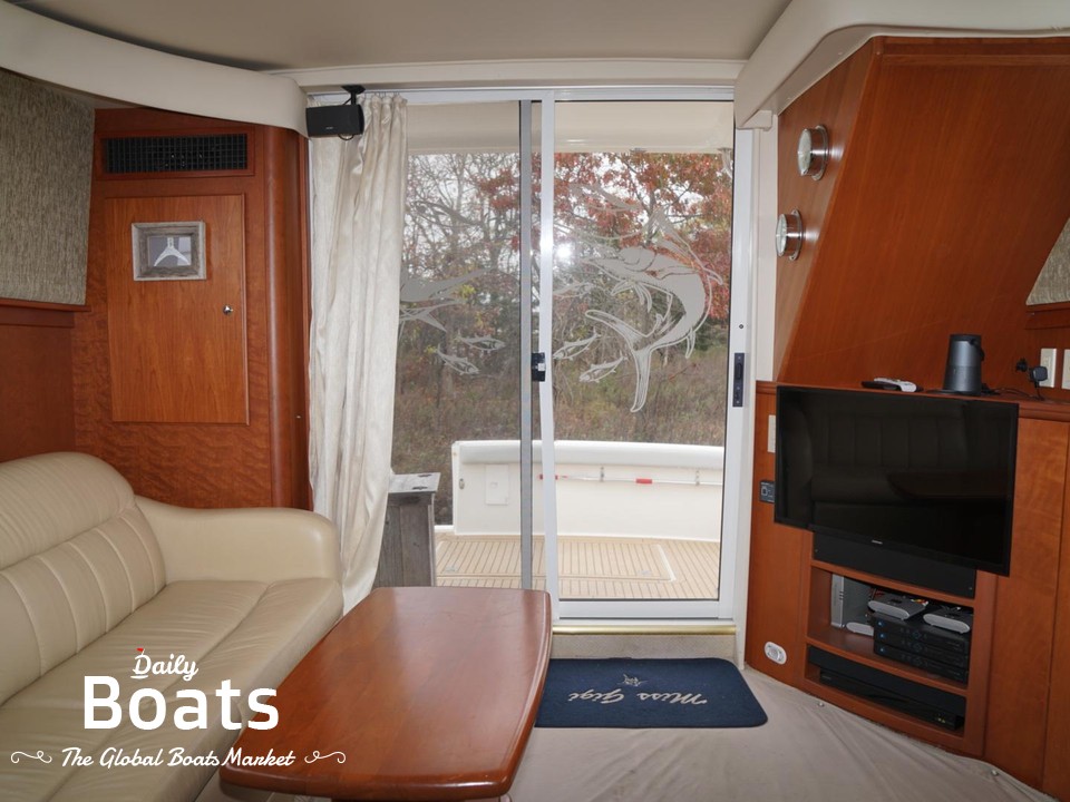 2004 Silverton 42 Convertible for sale. View price, photos and Buy 2004 ...