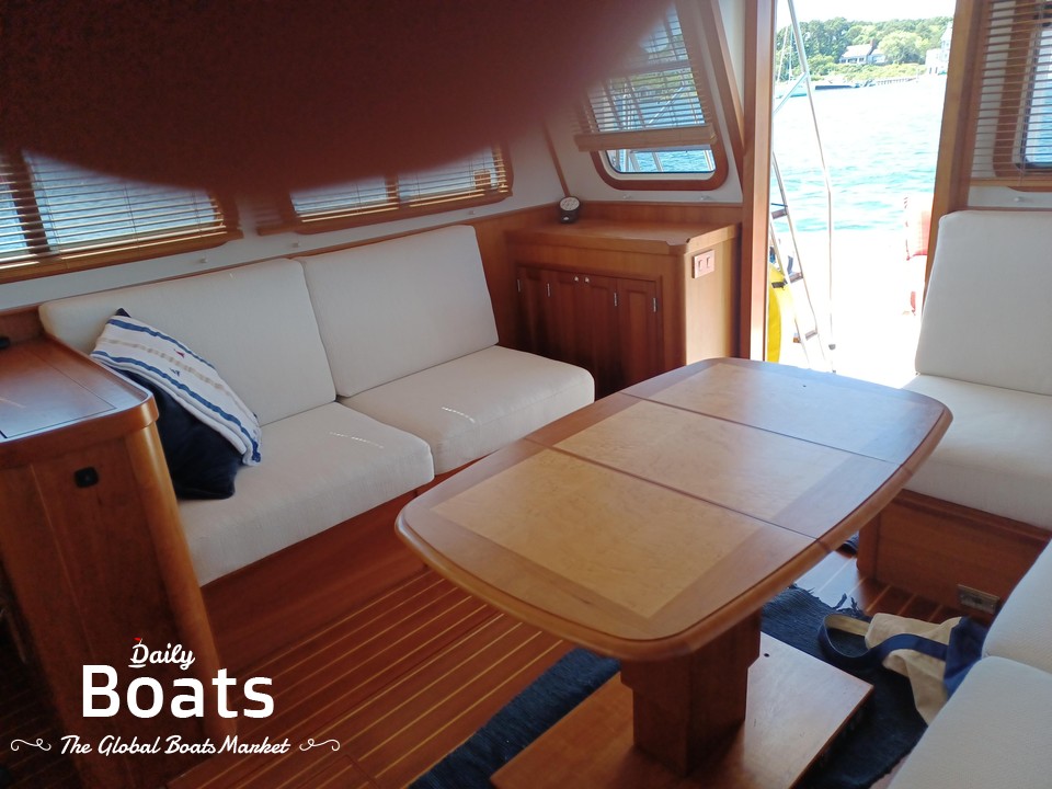 2003 Sabre 42 Flybridge for sale. View price, photos and Buy 2003 Sabre ...