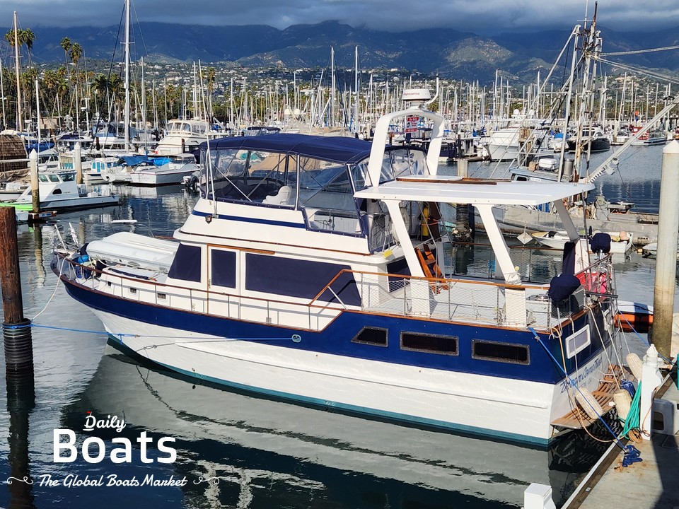 1982 Kha Shing Sundeck for sale. View price, photos and Buy 1982 Kha ...