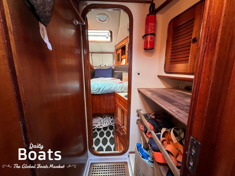 1981 Gulfstar Sloop 60 for sale. View price, photos and Buy 1981 ...