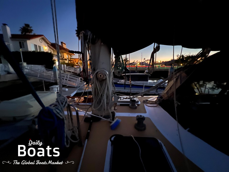 1981 Gulfstar Sloop 60 for sale. View price, photos and Buy 1981 ...