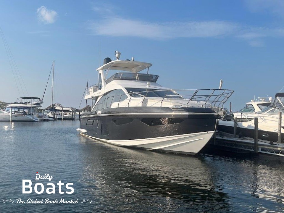 2019 Azimut 60 Flybridge for sale. View price, photos and Buy 2019 ...