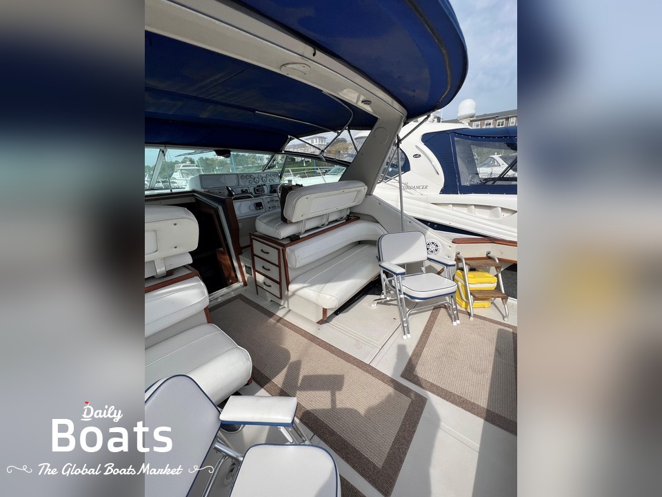 1986 Sea Ray 390 Express Cruiser for sale. View price, photos and Buy ...