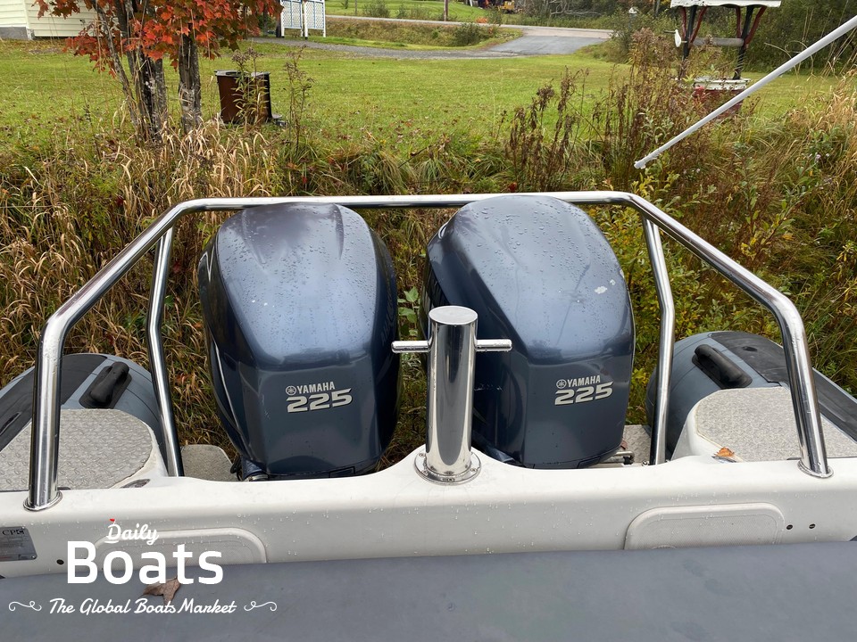 2002 Protector Targa 28 for sale. View price, photos and Buy 2002 ...