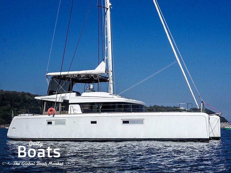 2014 Lagoon 52 Flybridge for sale. View price, photos and Buy 2014 ...