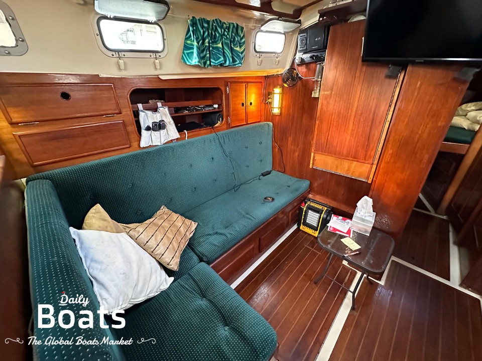1980 Whitby 42 Center Cockpit Ketch for sale. View price, photos and ...