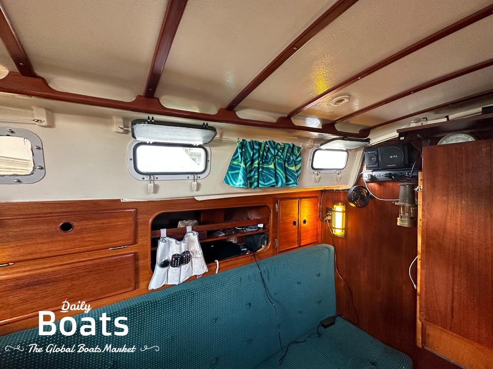 1980 Whitby 42 Center Cockpit Ketch for sale. View price, photos and ...
