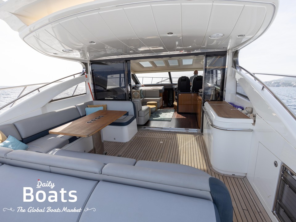 2011 Princess V62 for sale. View price, photos and Buy 2011 Princess ...