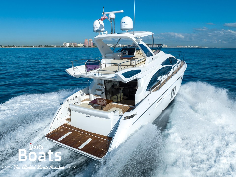 2015 Azimut 54 Flybridge for sale. View price, photos and Buy 2015 ...