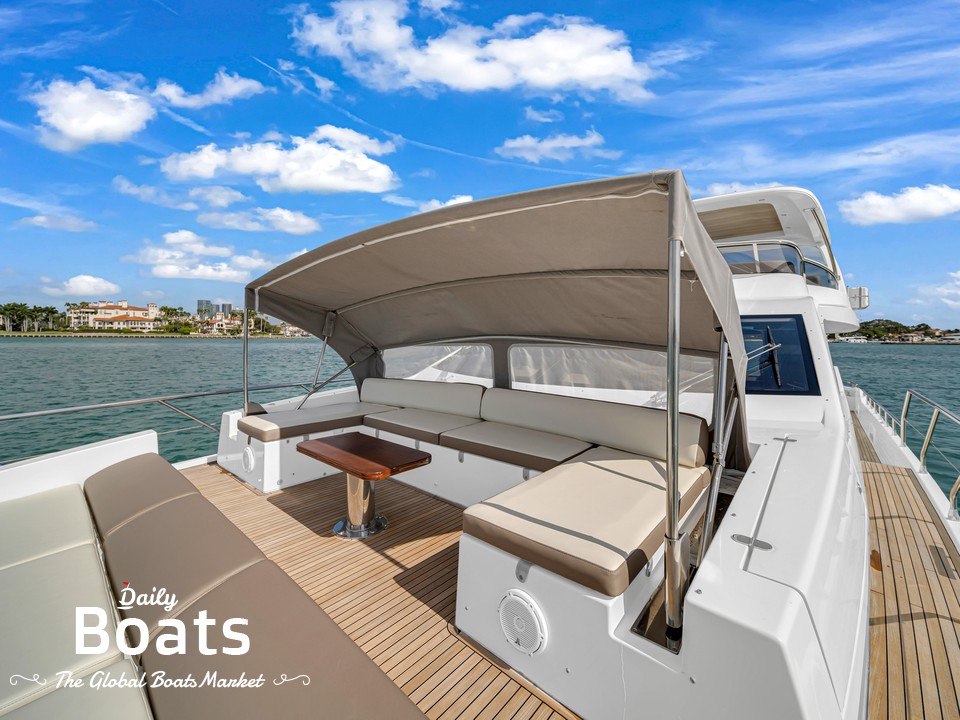 2016 Azimut 72 Flybridge for sale. View price, photos and Buy 2016 ...