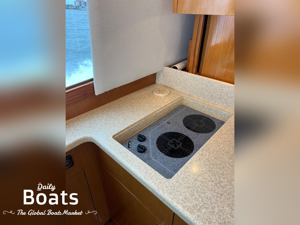 2001 Ocean Yachts 48 Express for sale. View price, photos and Buy 2001 ...