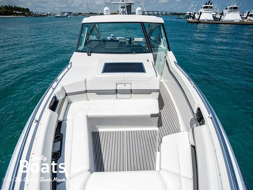 2018 Formula 430 Super Sport Crossover for sale. View price, photos and ...