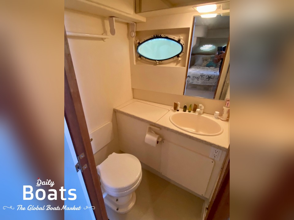 1998 Silverton 372 Motor Yacht for sale. View price, photos and Buy ...