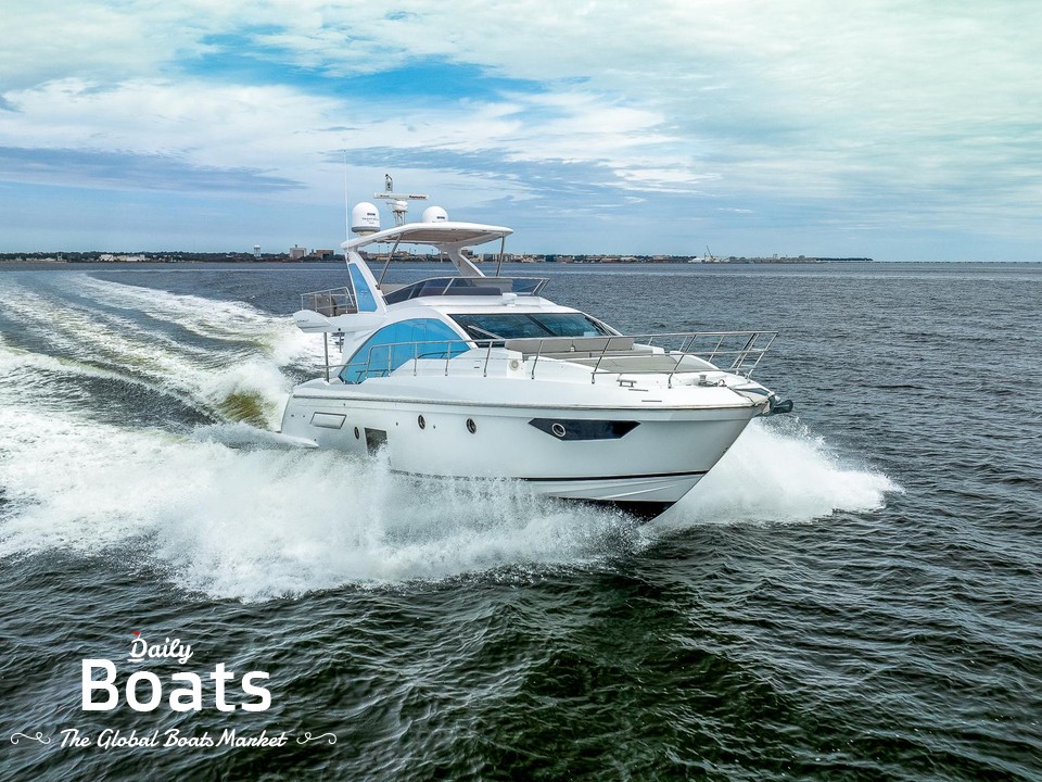 2017 Azimut 50 Flybridge for sale. View price, photos and Buy 2017 ...