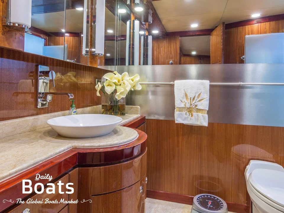 2008 Ocean Alexander 102 for sale. View price, photos and Buy 2008 ...
