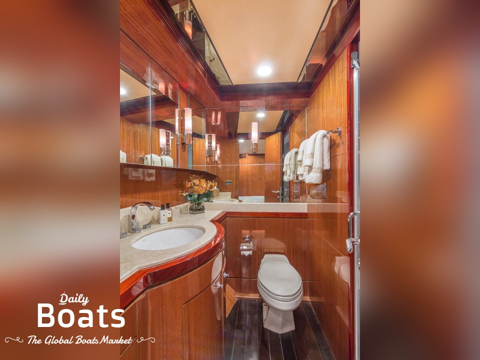 2008 Ocean Alexander 102 for sale. View price, photos and Buy 2008 ...