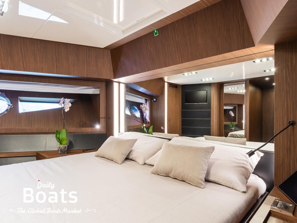2017 Riva 88 Domino Super for sale. View price, photos and Buy 2017 ...