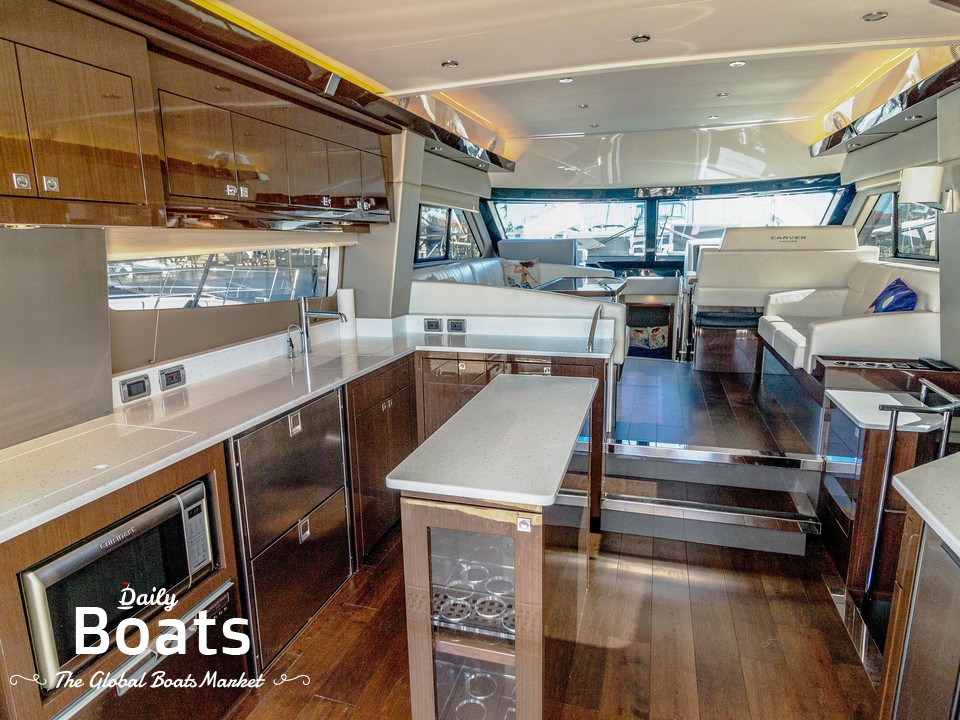 2020 Carver 52 Command Bridge for sale. View price, photos and Buy 2020 ...