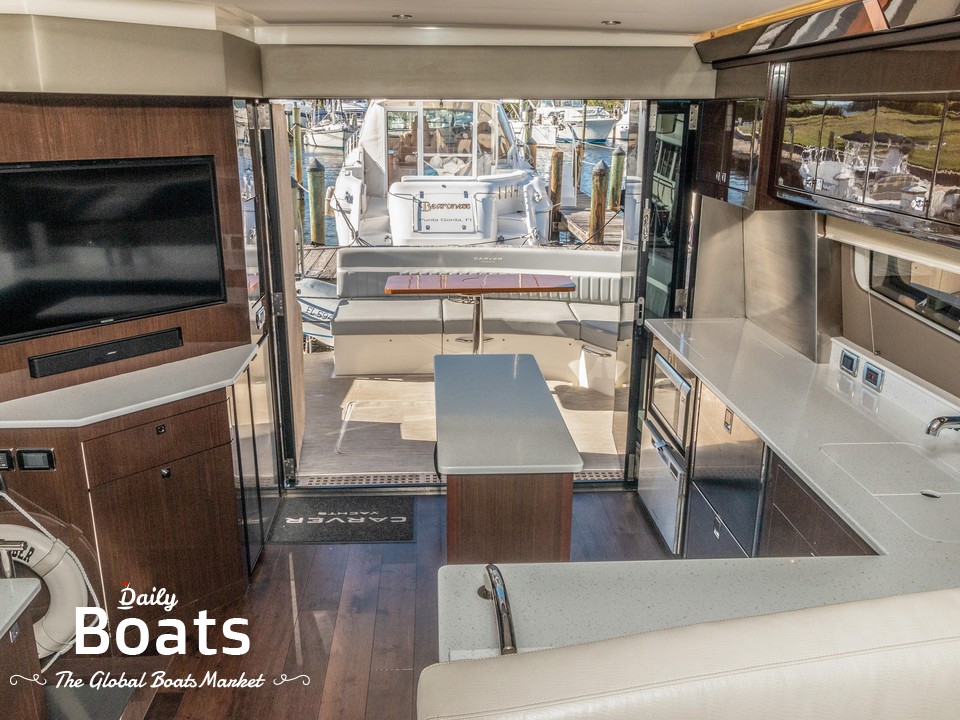 2020 Carver 52 Command Bridge for sale. View price, photos and Buy 2020 ...