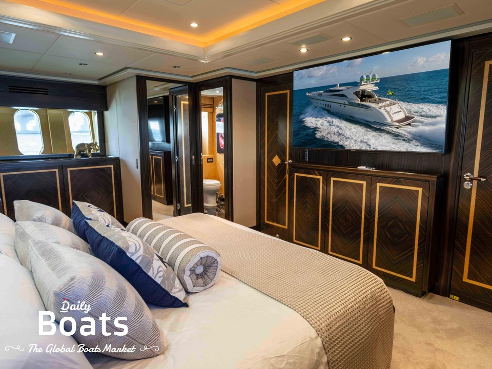 2008 Leopard 34 Meter for sale. View price, photos and Buy 2008 Leopard ...