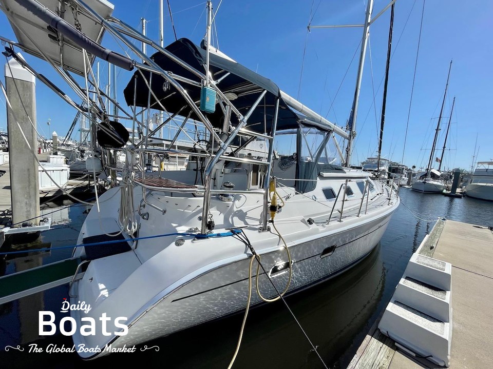 2005 Hunter 41 Deck Salon for sale. View price, photos and Buy 2005 ...